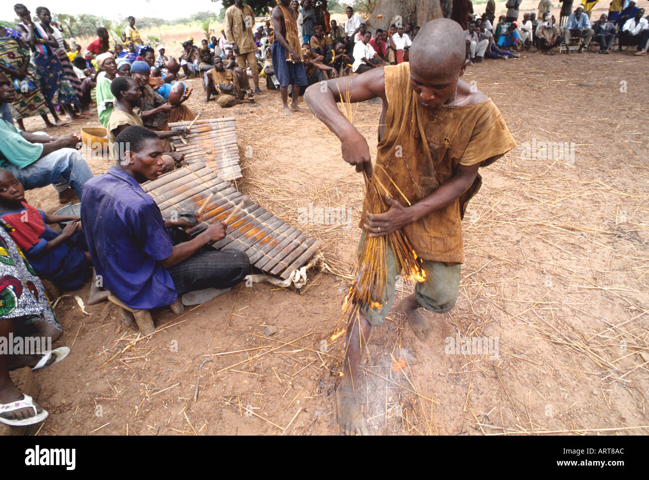 Senufo tribe hi-res stock photography and images - Alamy