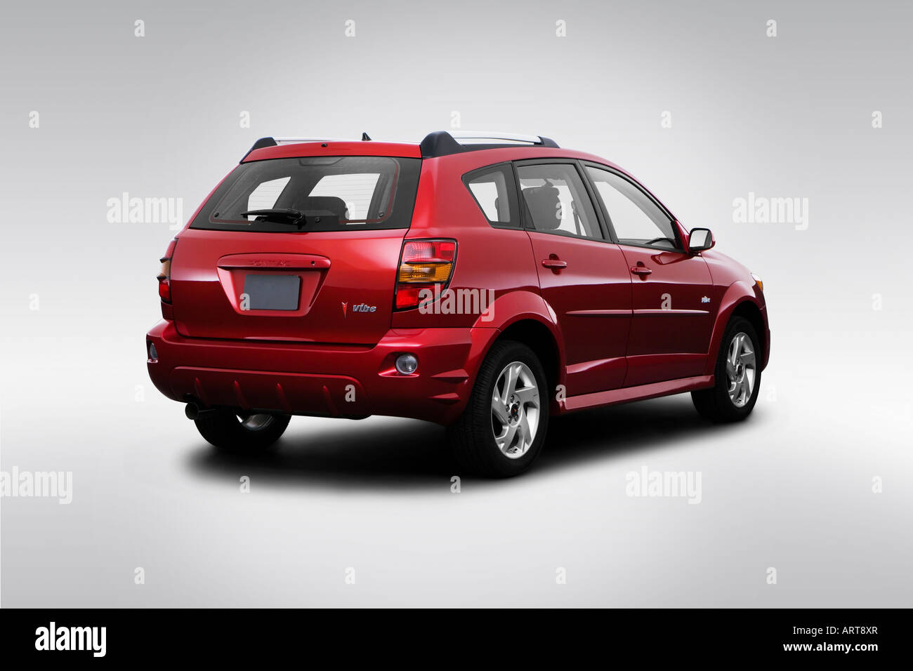 2008 Pontiac Vibe in Red - Rear angle view Stock Photo - Alamy