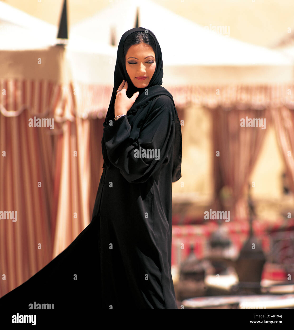 Portrait of an Arab woman Stock Photo - Alamy