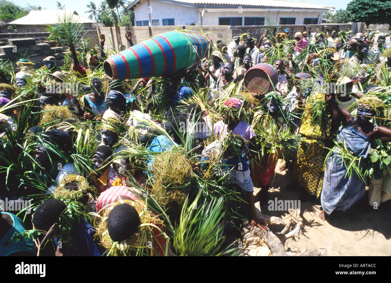 Ewe drum hi-res stock photography and images - Alamy