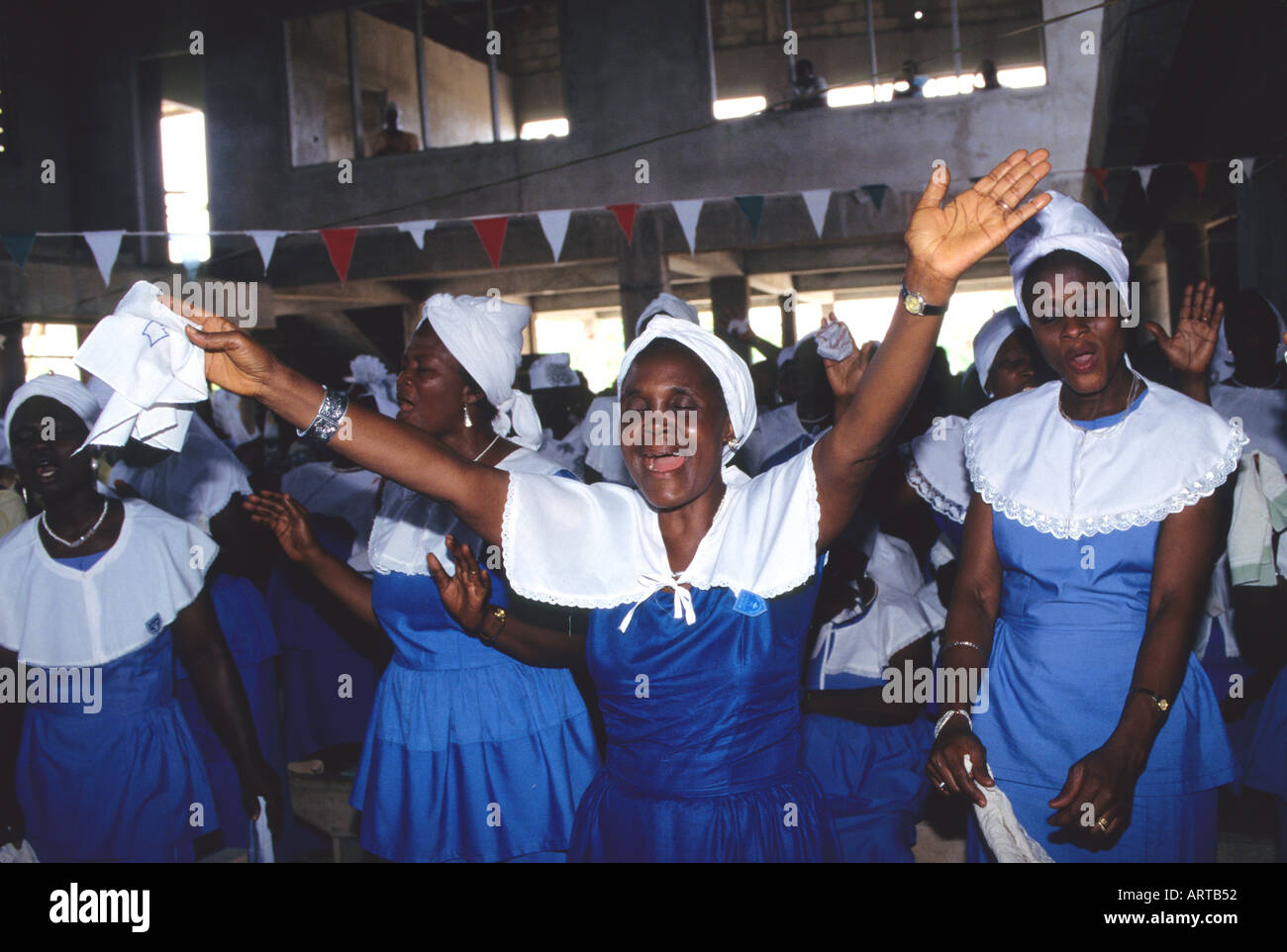 The evangelistic Musama Disco Christo Church in Accra Die ...