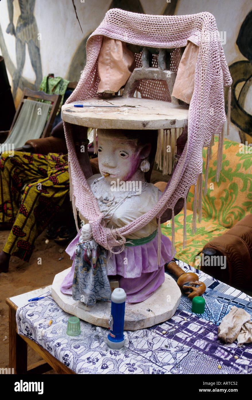 Mami Wata figure Mami Wata Figur Stock Photo - Alamy