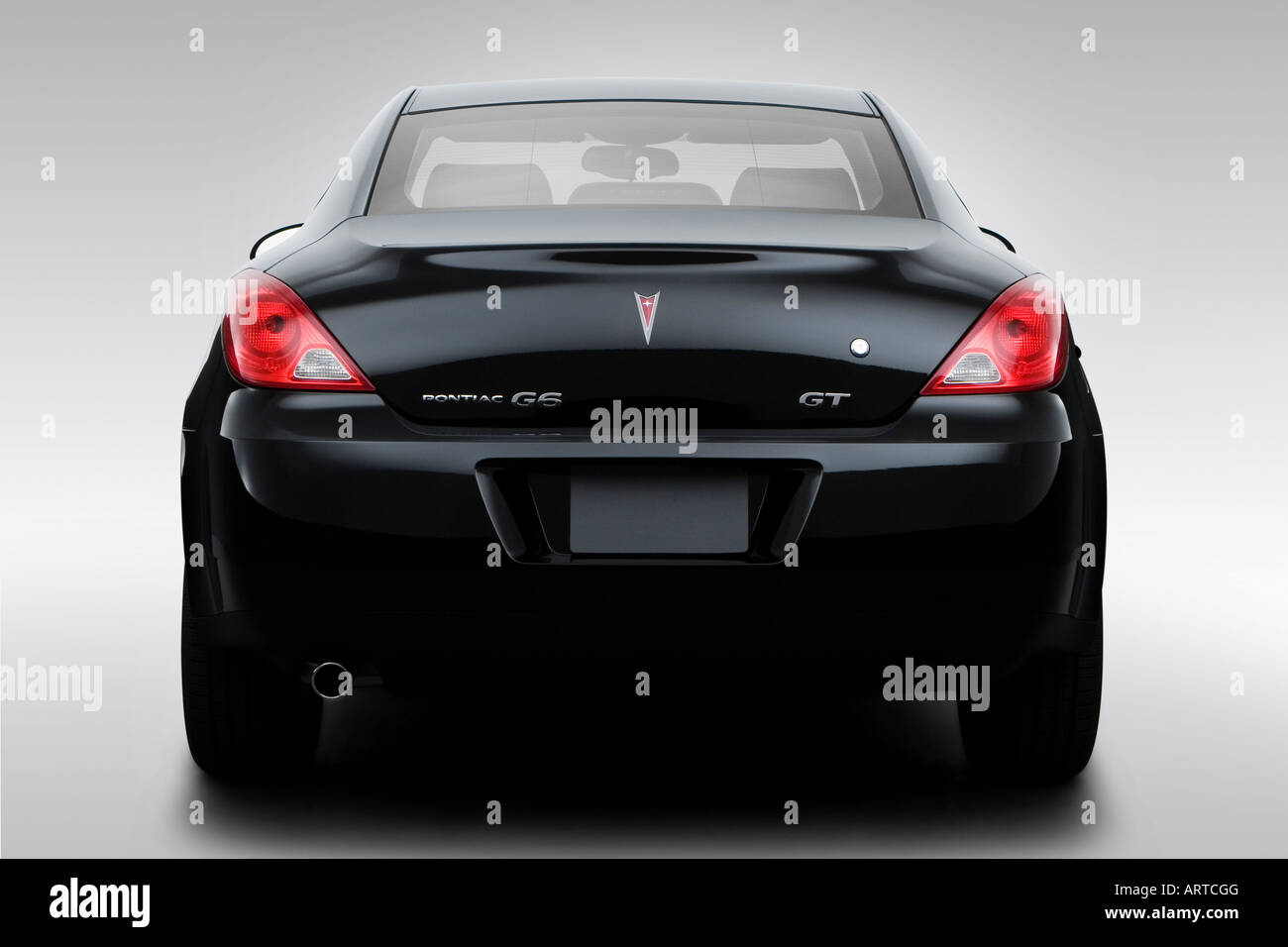 2008 Pontiac G6 GT in Black - Low/Wide Rear Stock Photo - Alamy