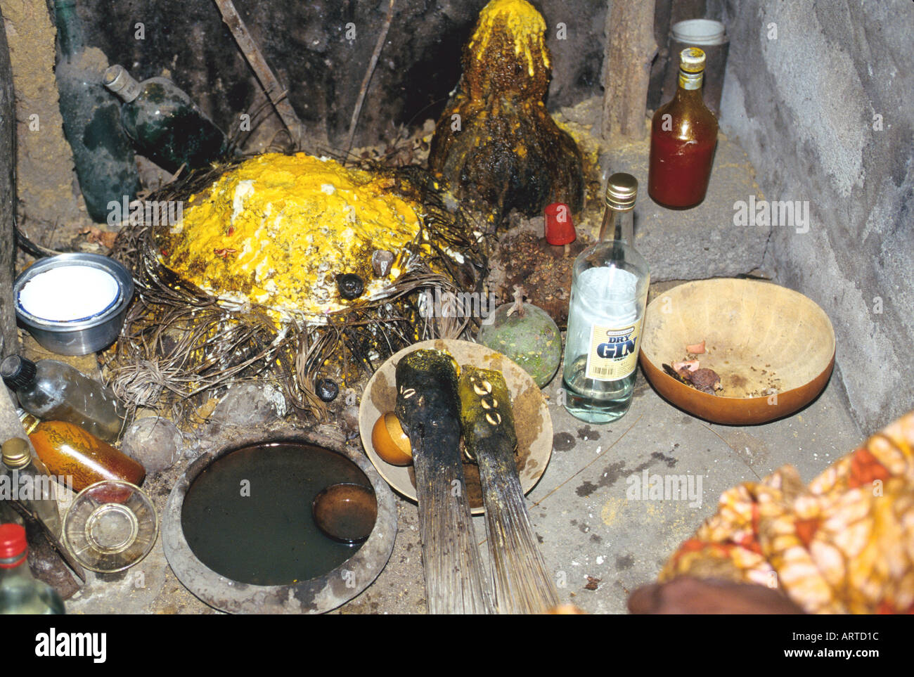 Voodoo offerings hi-res stock photography and images - Alamy