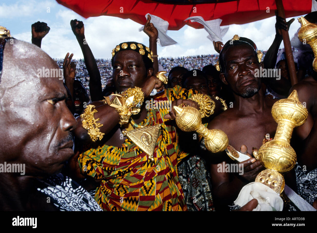Ghana gold jewelry hi-res stock photography and images - Alamy