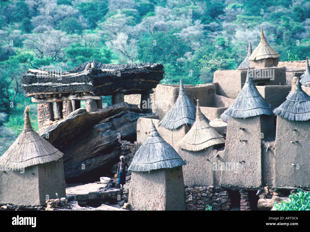Dogo village hi-res stock photography and images - Alamy