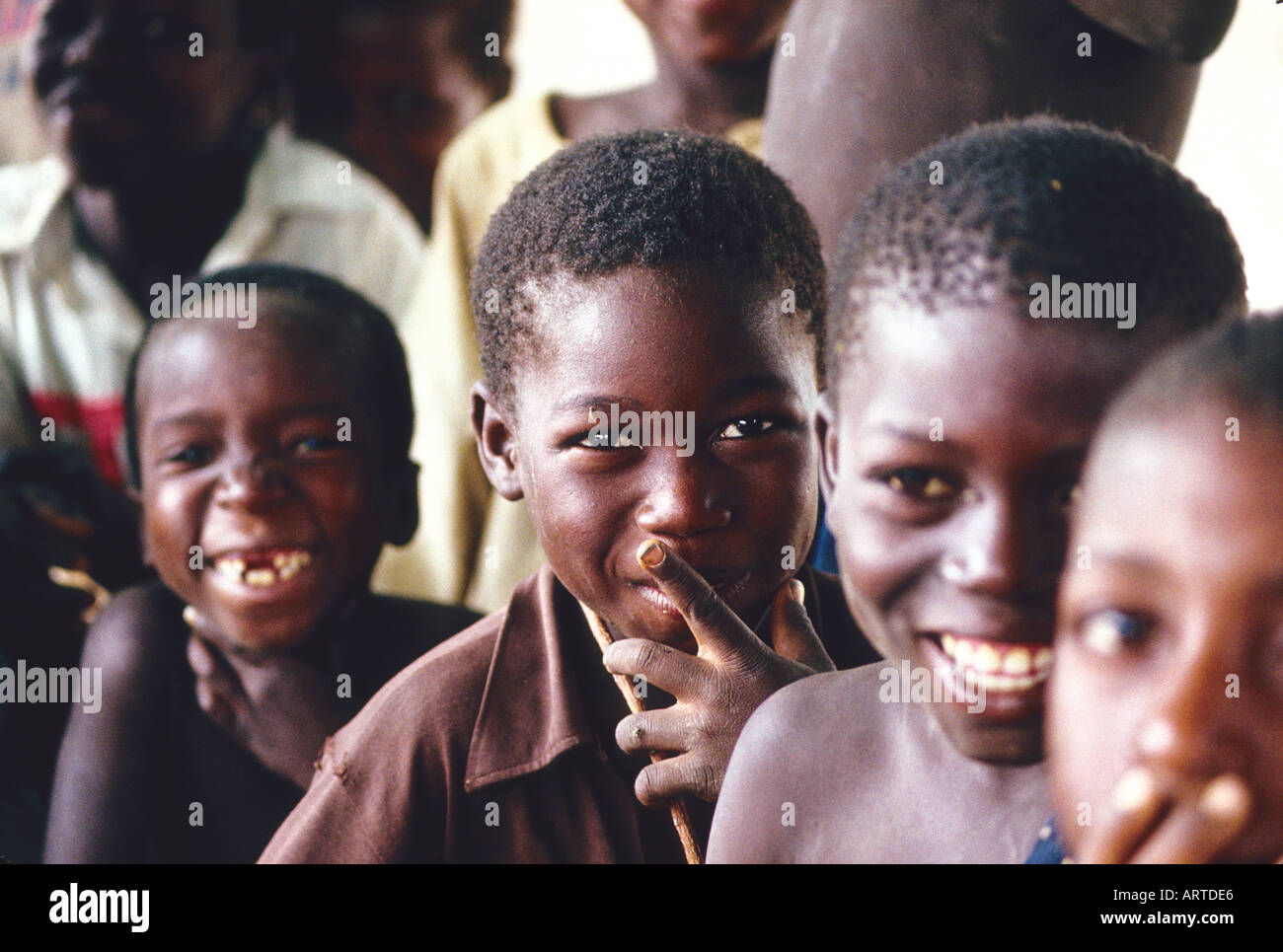 Dogon children Dogon Kinder Stock Photo - Alamy