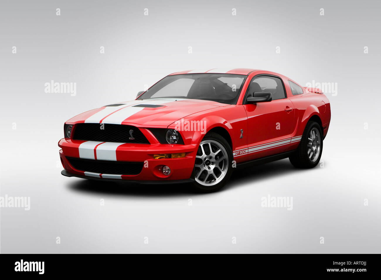 Red shelby gt500 front hi-res stock photography and images - Alamy