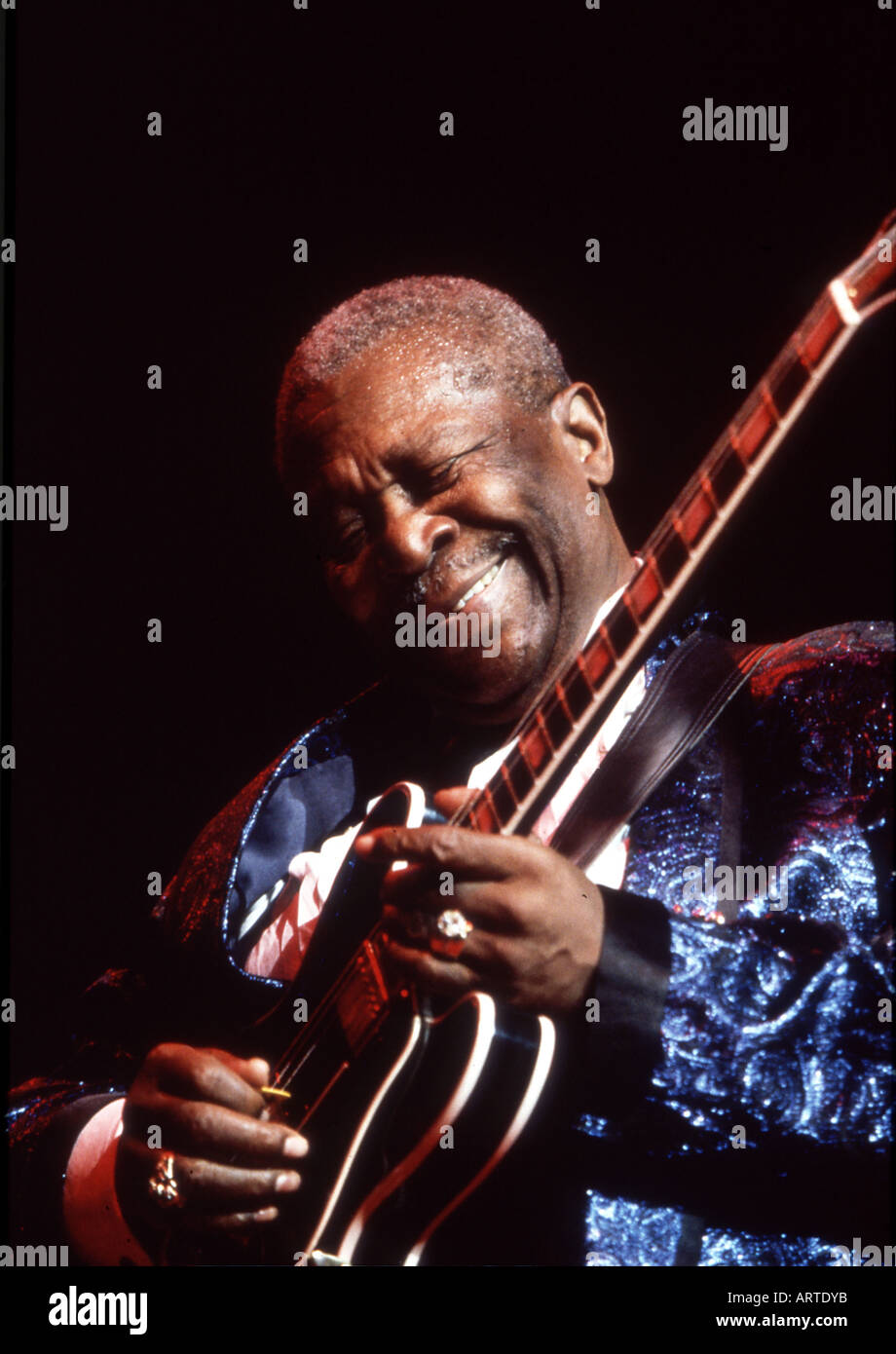 November 1997 hi-res stock photography and images - Alamy