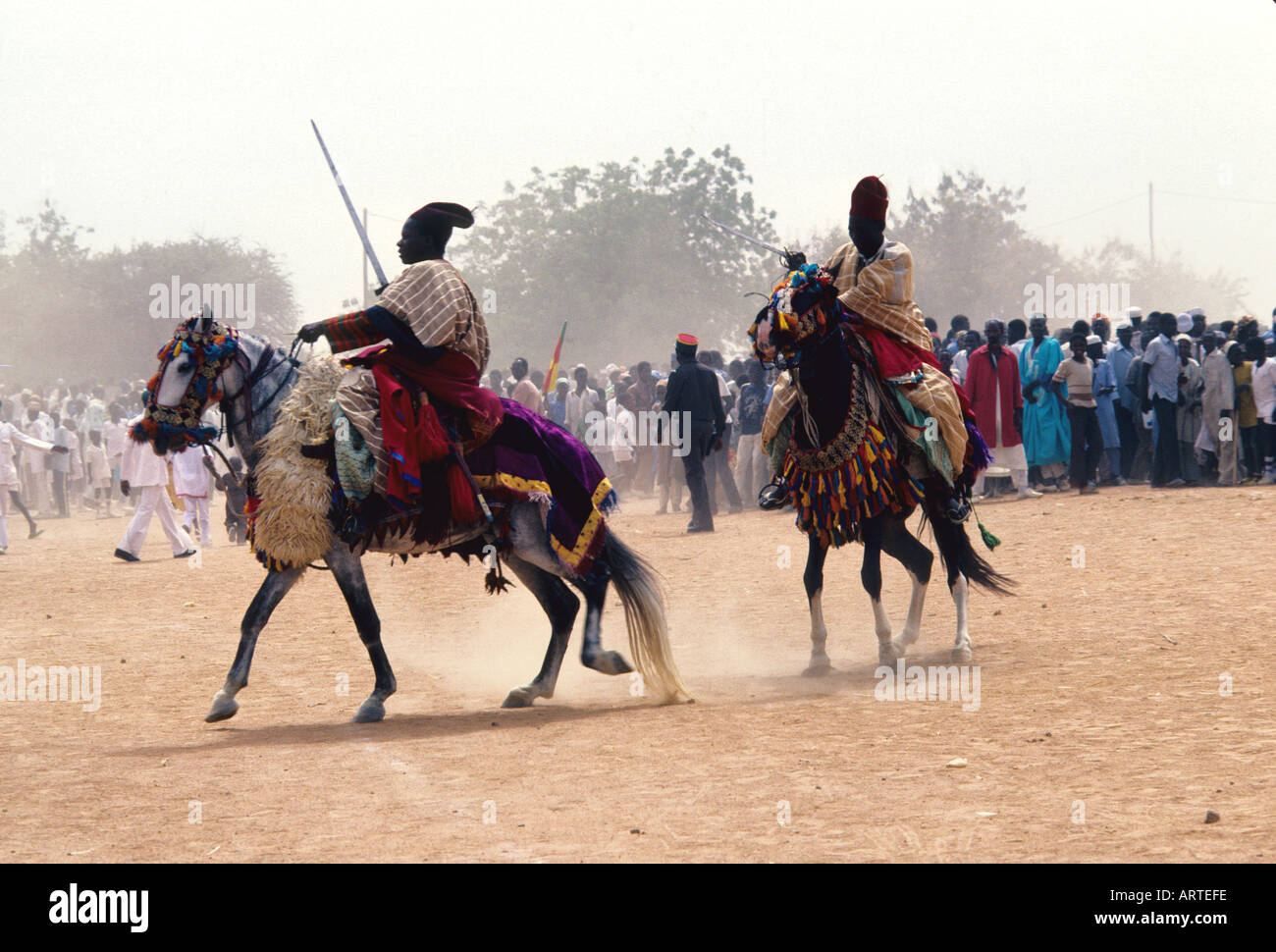 Fulani cavalry demonstration in North Cameroon Reiterspiele der Fulbe ...
