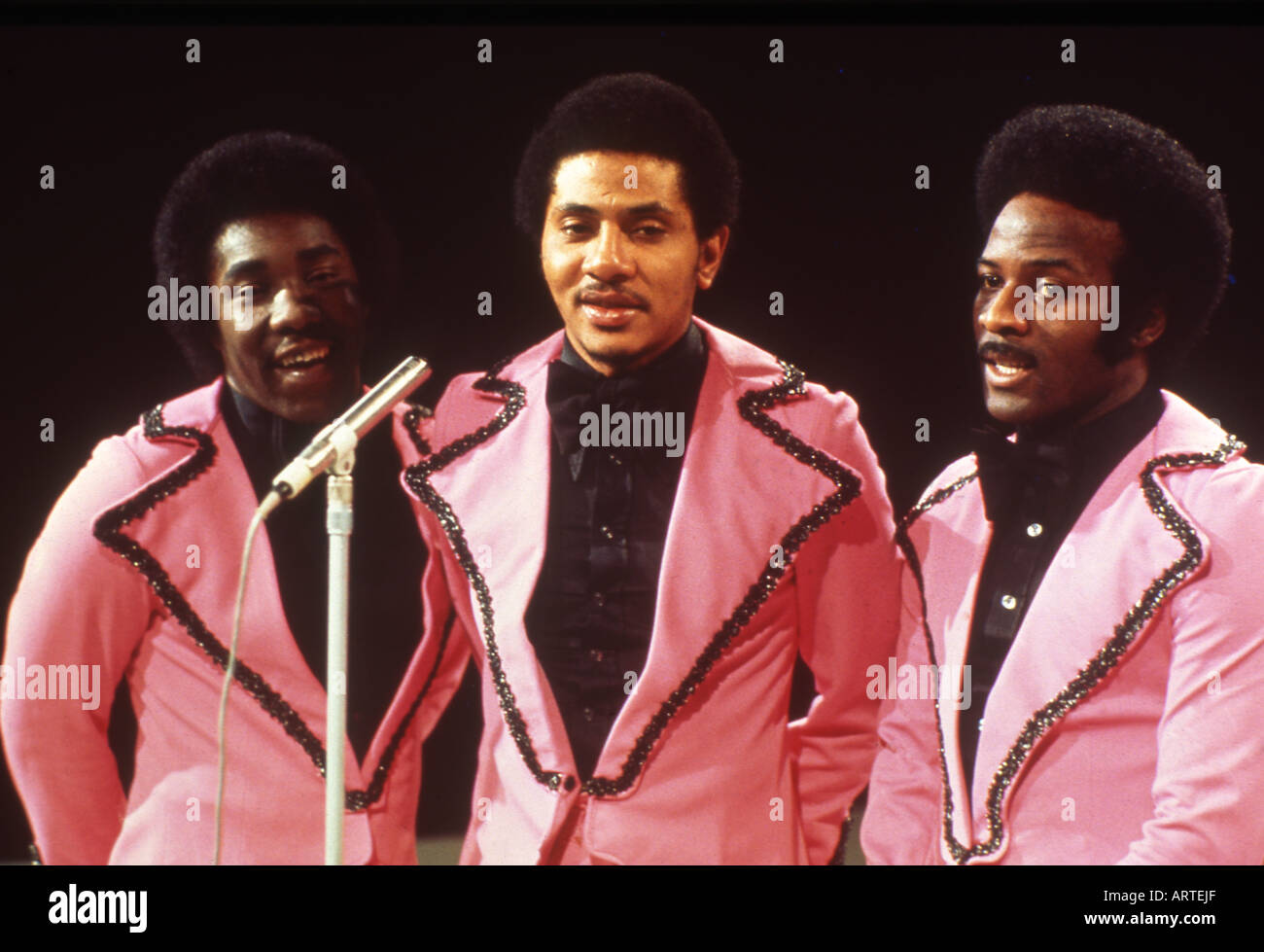 O jays hi-res stock photography and images - Alamy