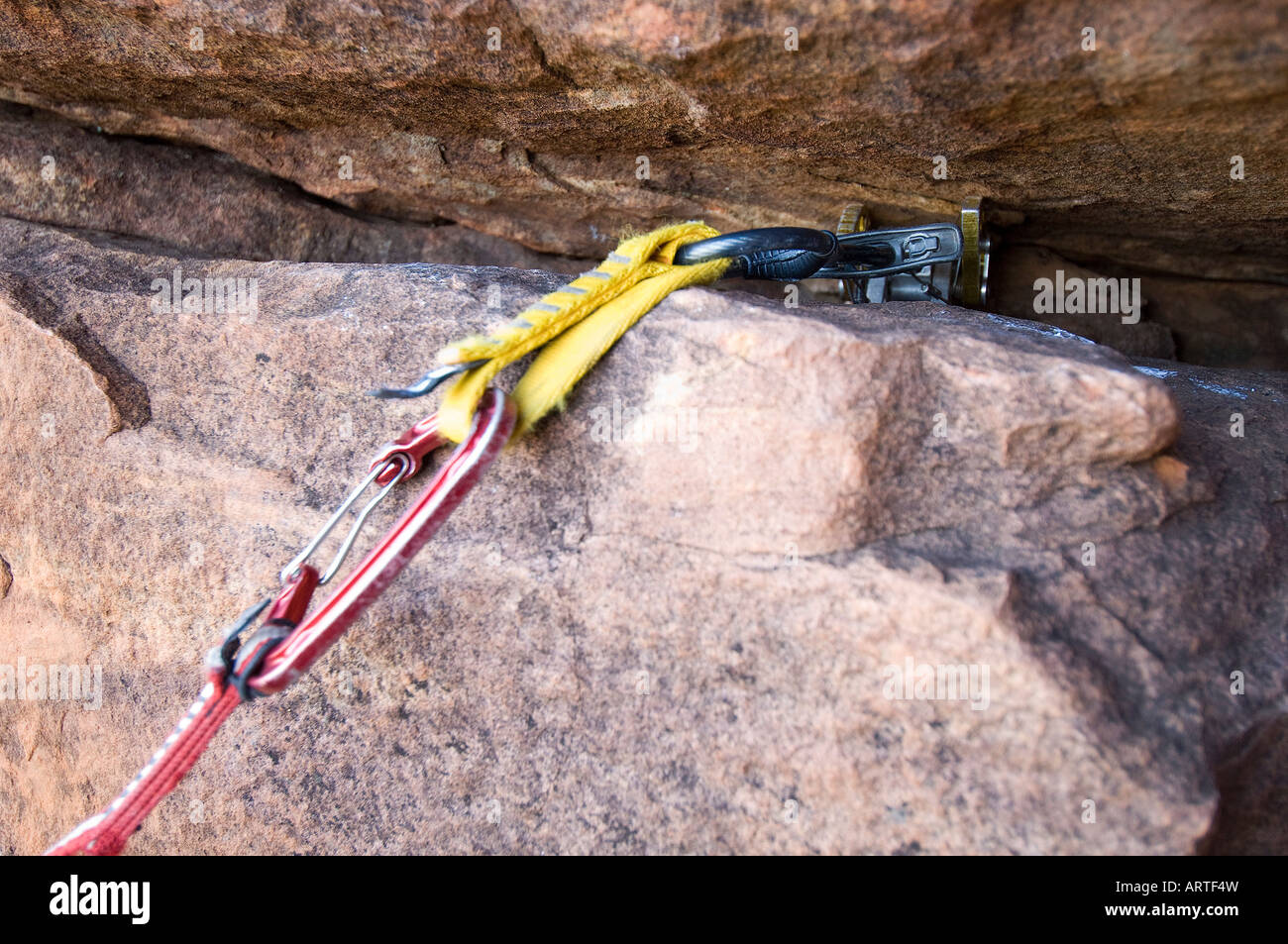 Climbing cams hi-res stock photography and images - Alamy