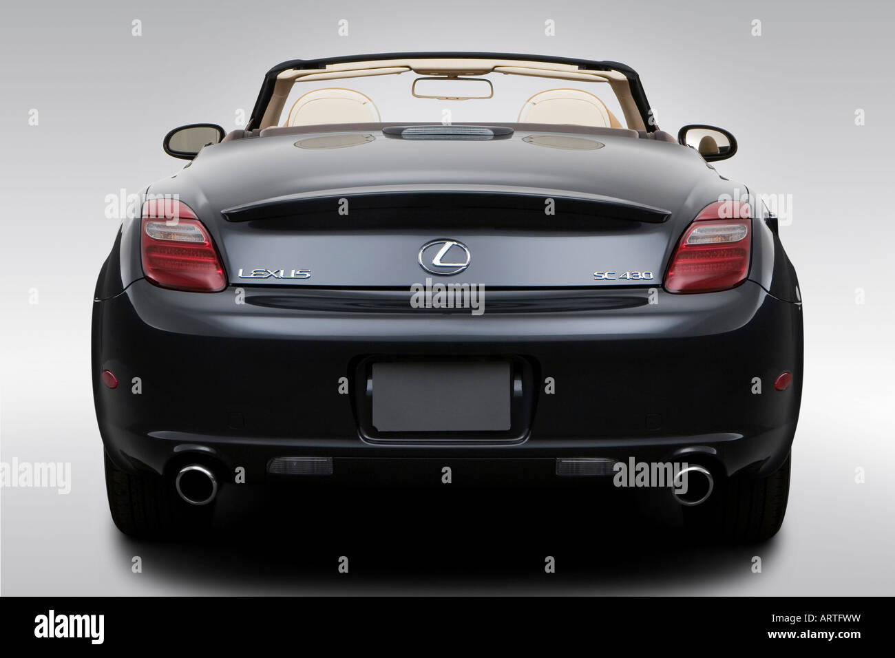 2008 Lexus SC SC430 in Gray - Low/Wide Rear Stock Photo - Alamy