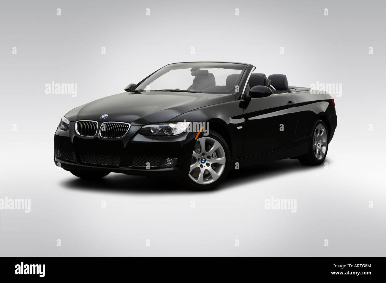 Bmw 335i convertible hi-res stock photography and images - Alamy