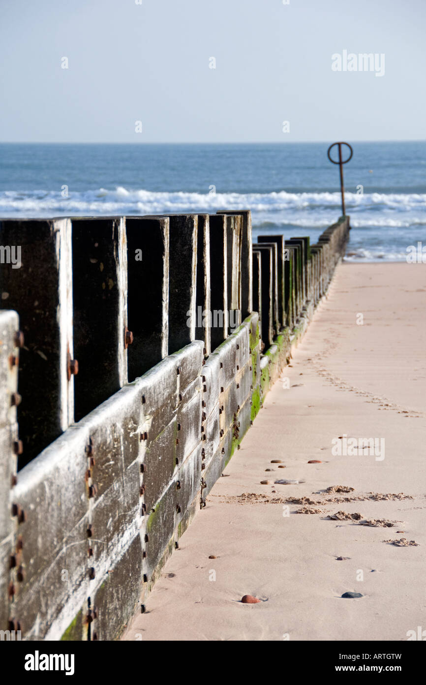 Groynes beach hi-res stock photography and images - Alamy