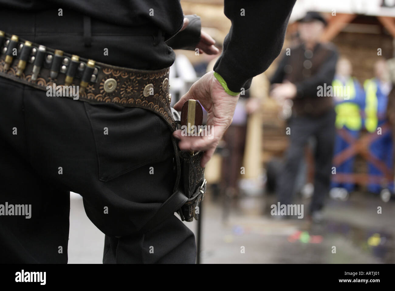 Cowboys competing in the fastest draw competition Stock Photo - Alamy