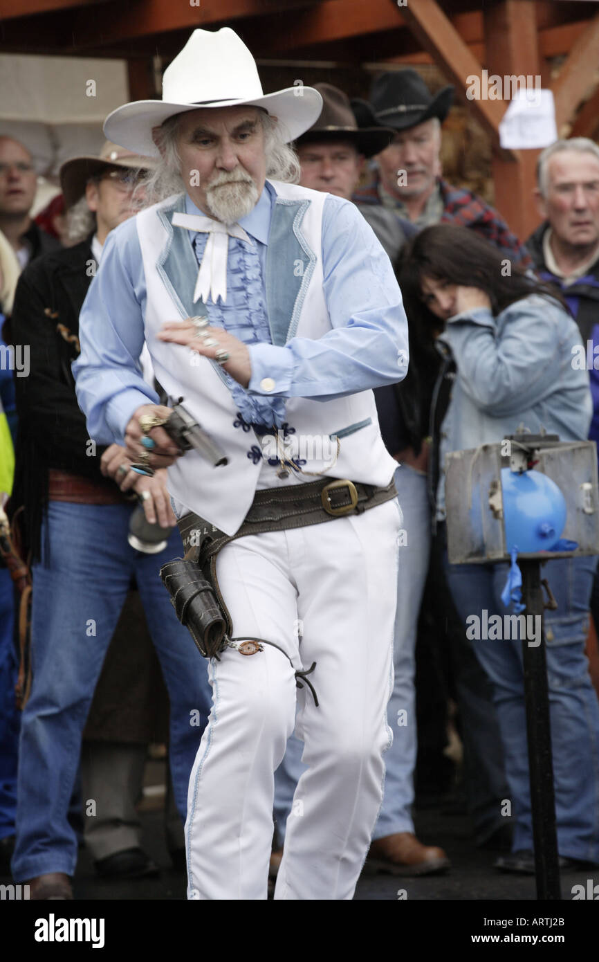 Western holsters hi-res stock photography and images - Alamy