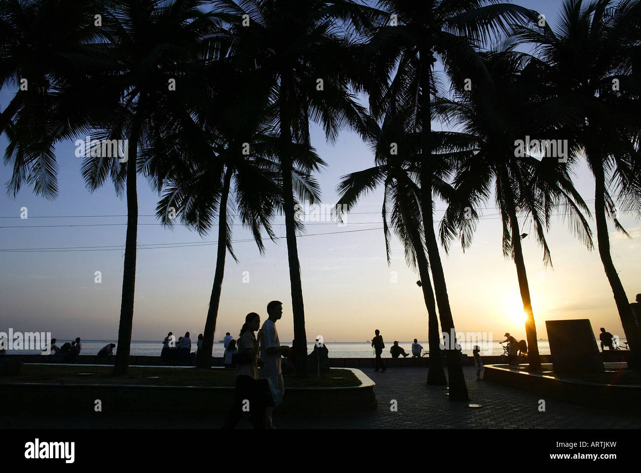 Sunset on Manila Bay in Manila, Philippines Stock Photo - Alamy