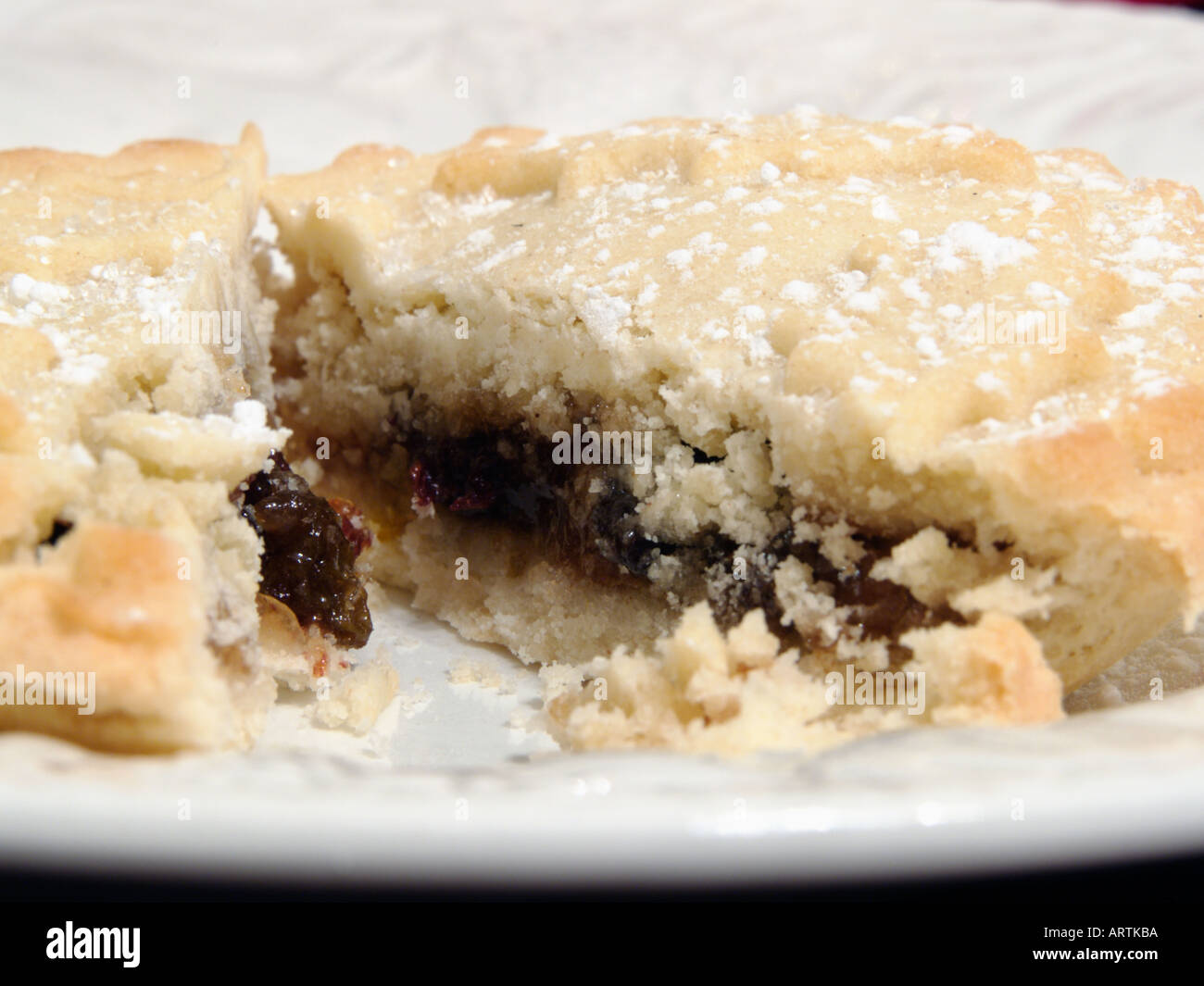Open mince pie hi-res stock photography and images - Alamy