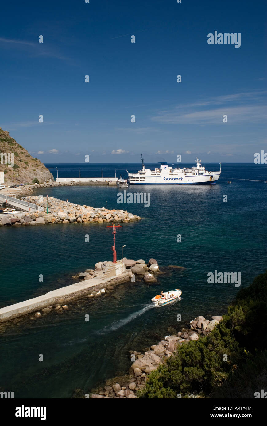 Harbour of Capraia Island, Tuscany, Italy Stock Photo - Alamy