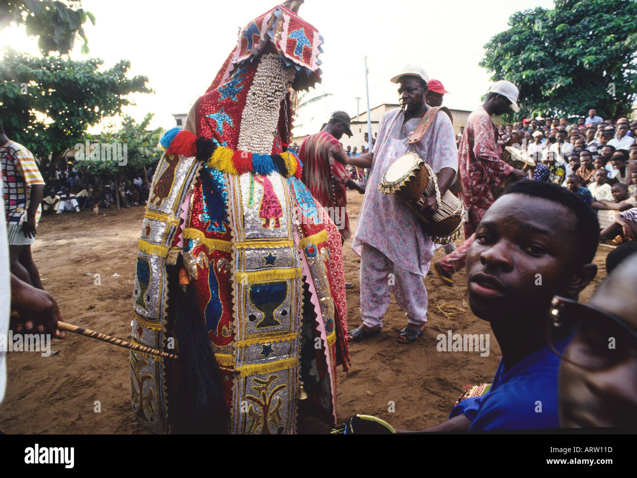 Egungun hi-res stock photography and images - Alamy