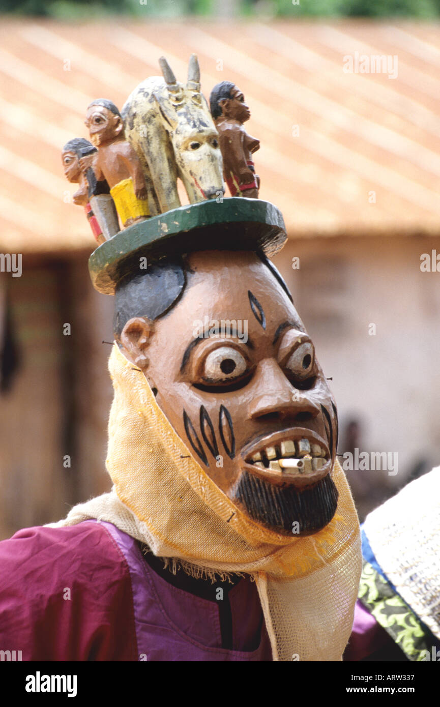 Yoruba mask theatre hi-res stock photography and images - Alamy