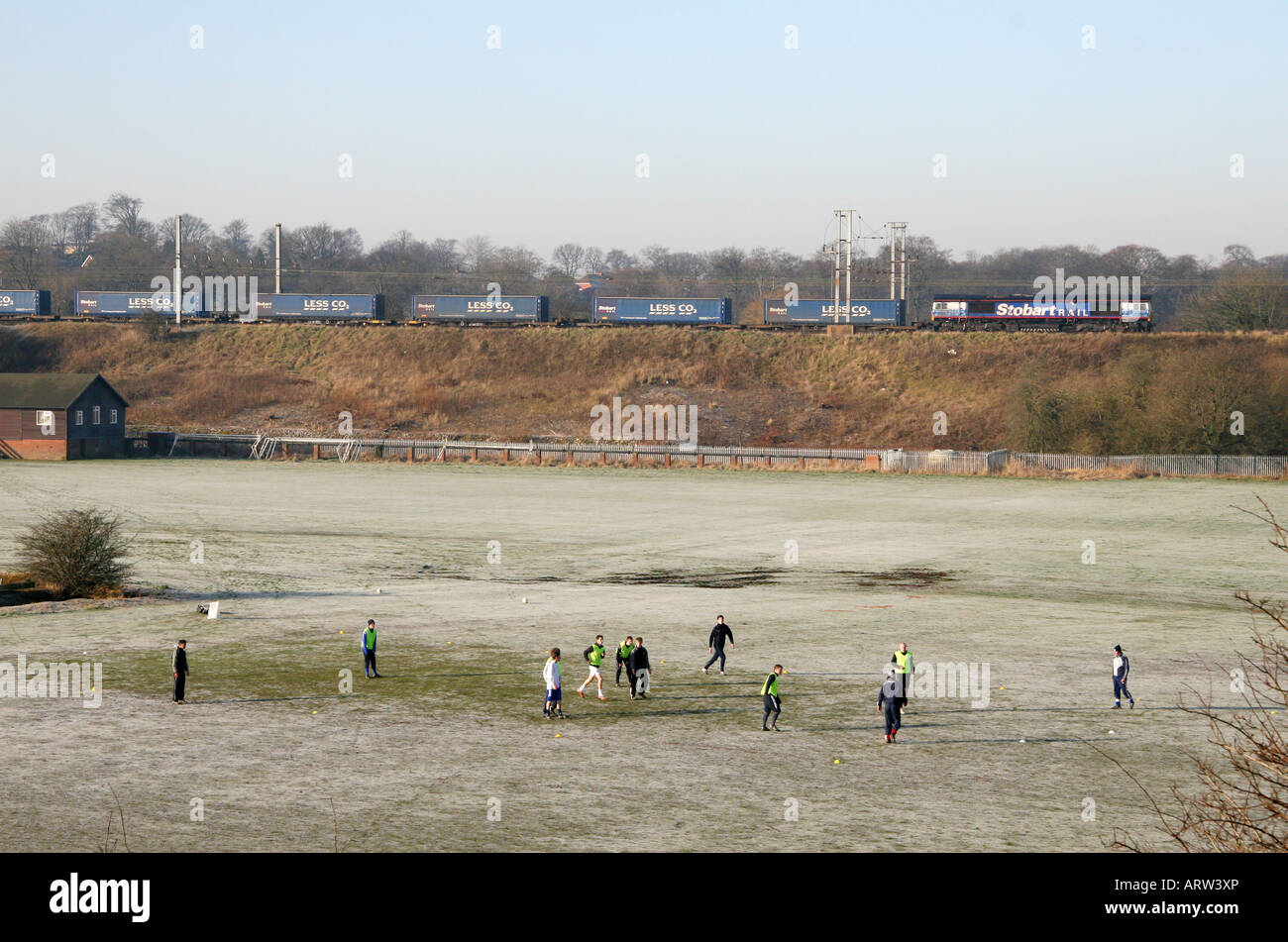 Stobart Rail's dedicated train operated daily for Tesco, from Daventry ...