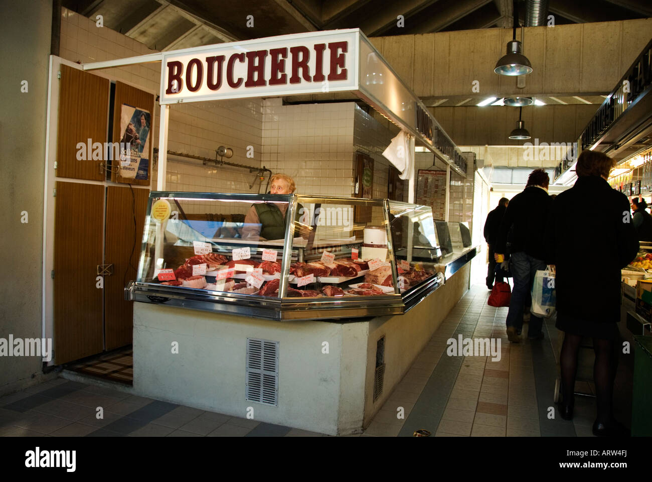 Market france poitiers hi-res stock photography and images - Alamy