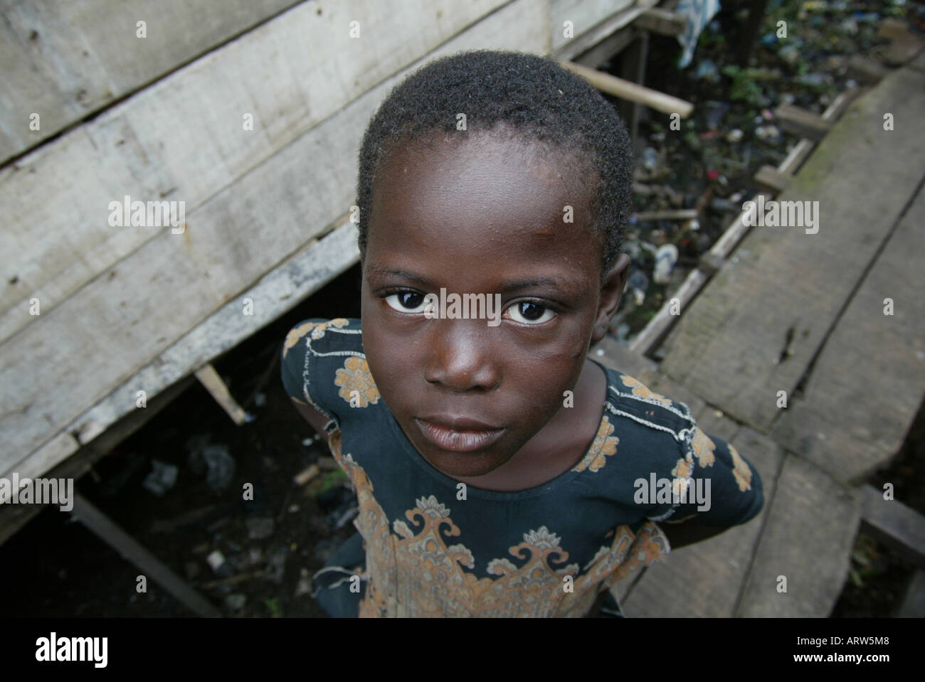 Nigeria poverty children hi-res stock photography and images - Alamy
