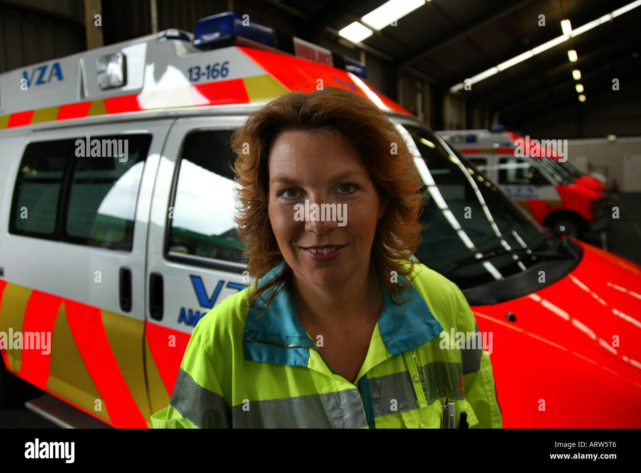 Emergency services: ambulance Stock Photo - Alamy