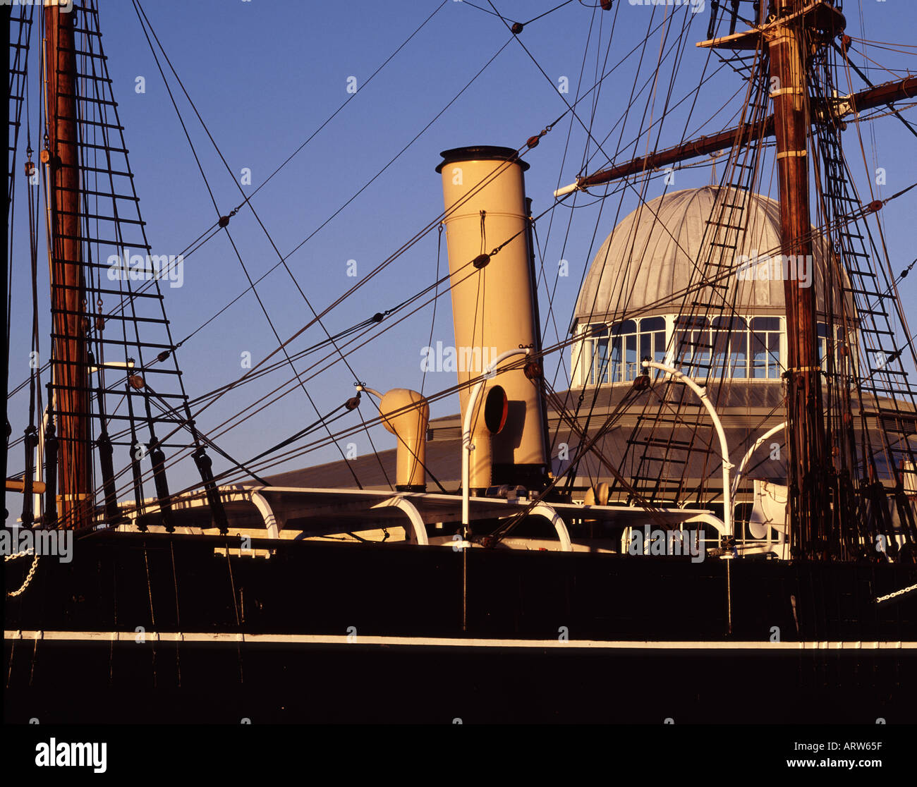 Ss discovery sailing ship hi-res stock photography and images - Alamy