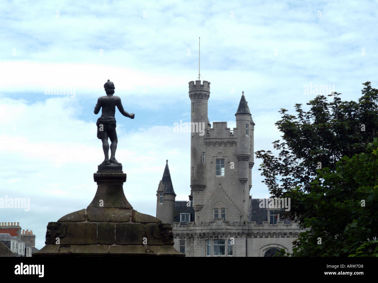 Town house Aberdeen Scotland Stock Photo - Alamy