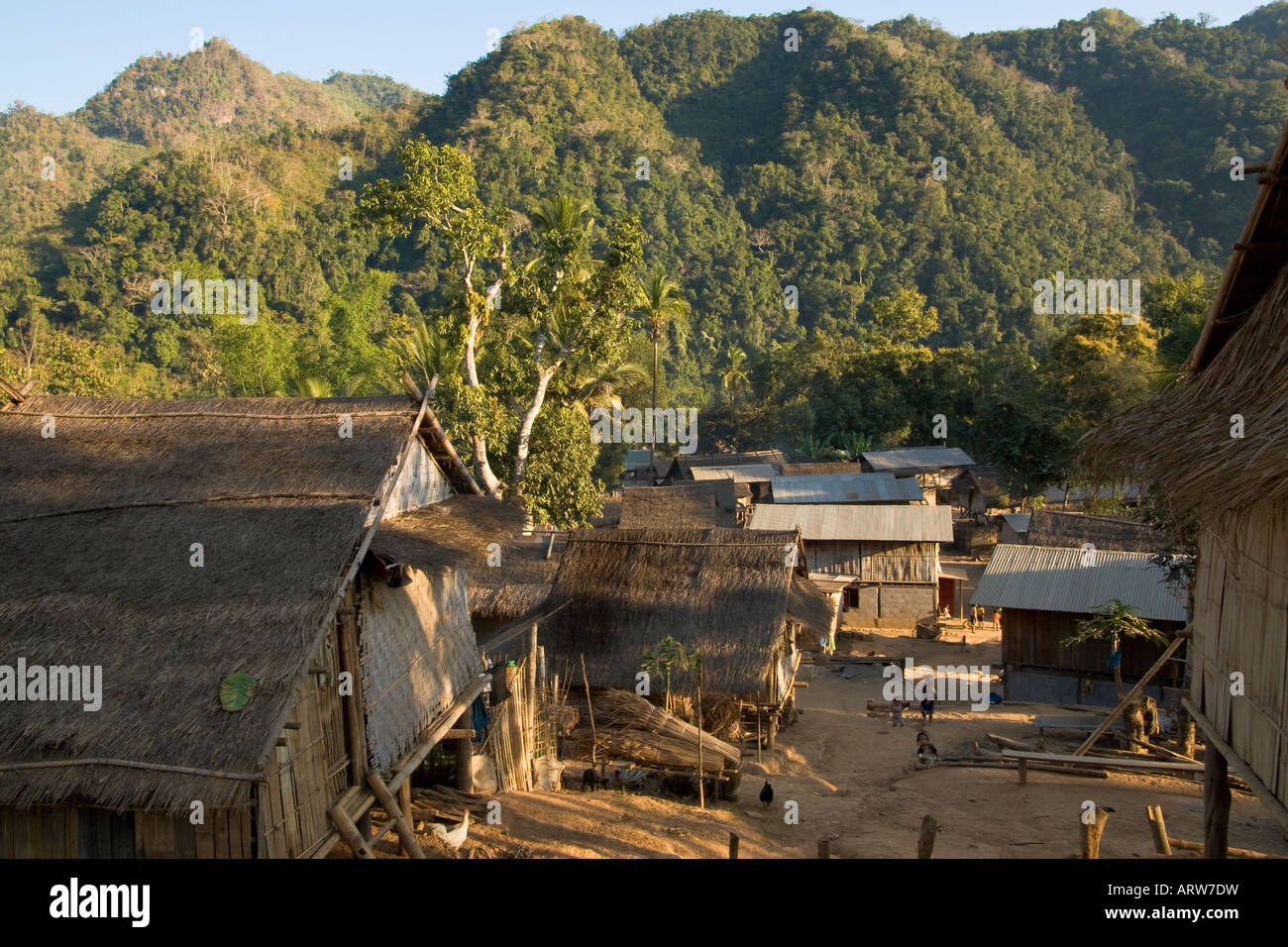 Poor village near river hi-res stock photography and images - Alamy