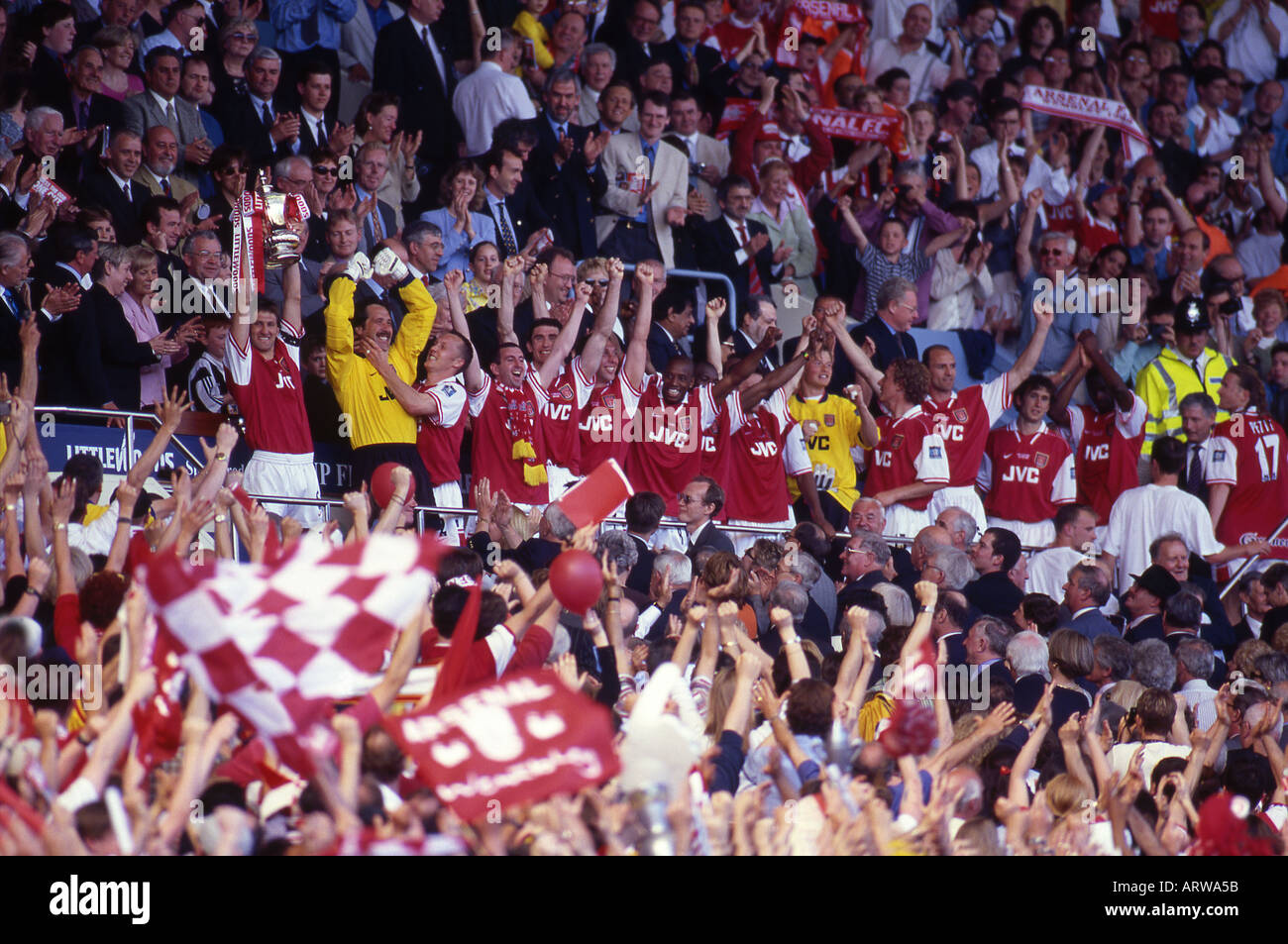 Fa Cup High Resolution Stock Photography and Images - Alamy