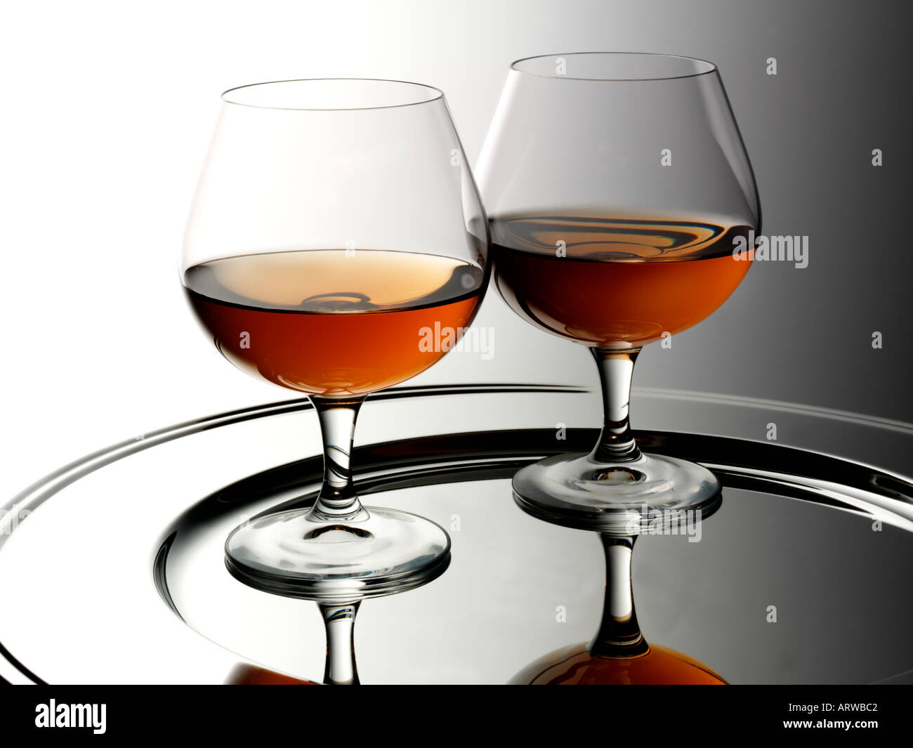 Two glasses of brandy hi-res stock photography and images - Alamy