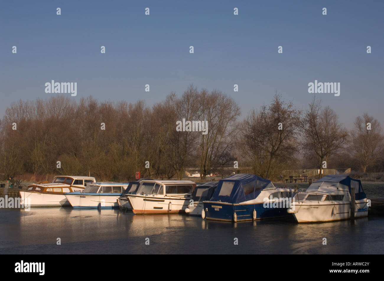Peaceful river scene boats hi-res stock photography and images - Alamy