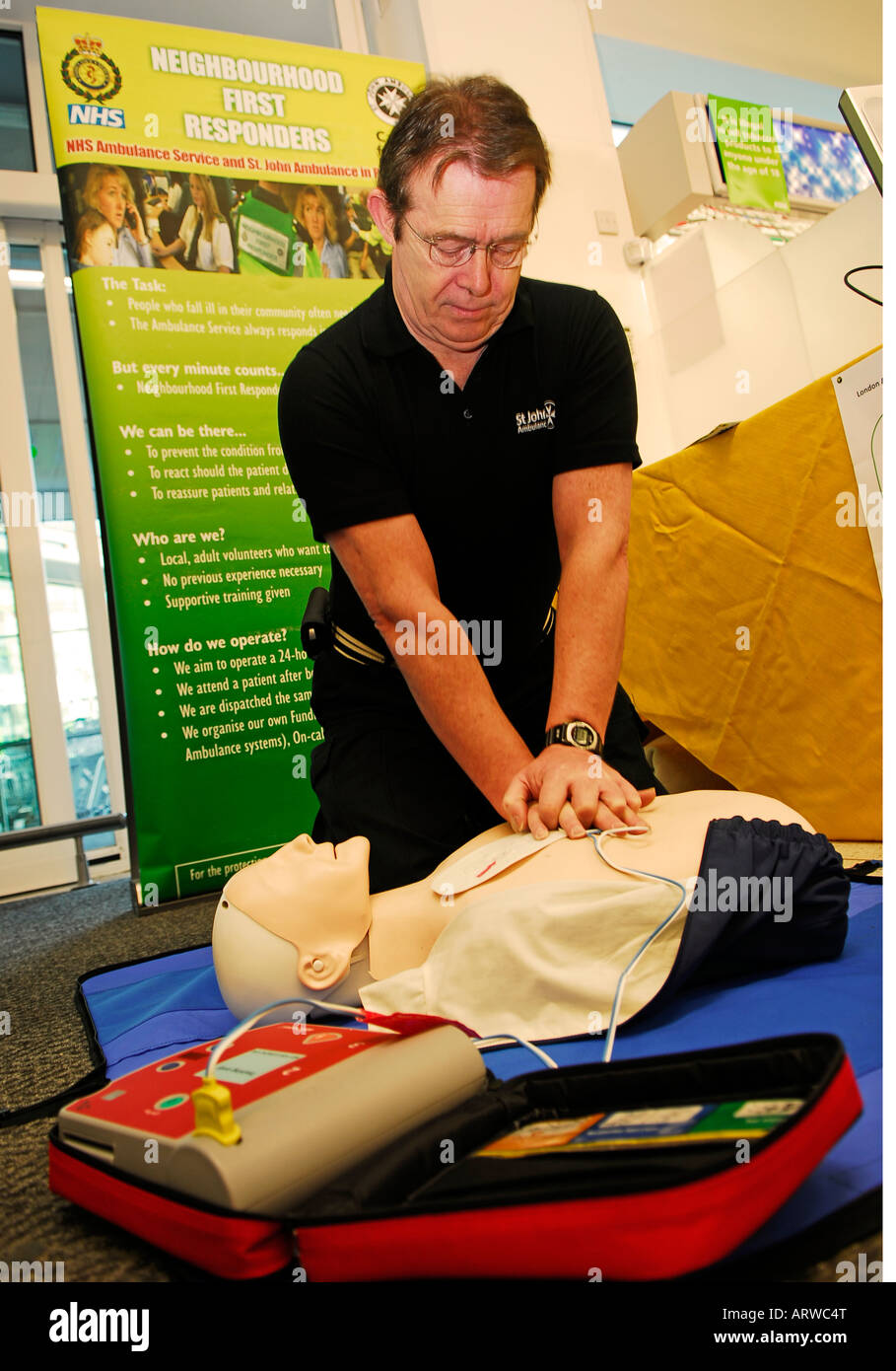 First Responder demonstrating resuscitation technique A voluntary ...