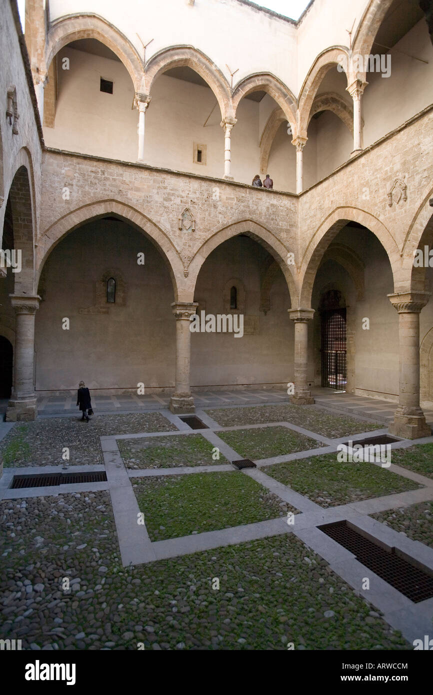 Palazzo Chiaramonte Palermo Sicily Italy Stock Photo - Alamy