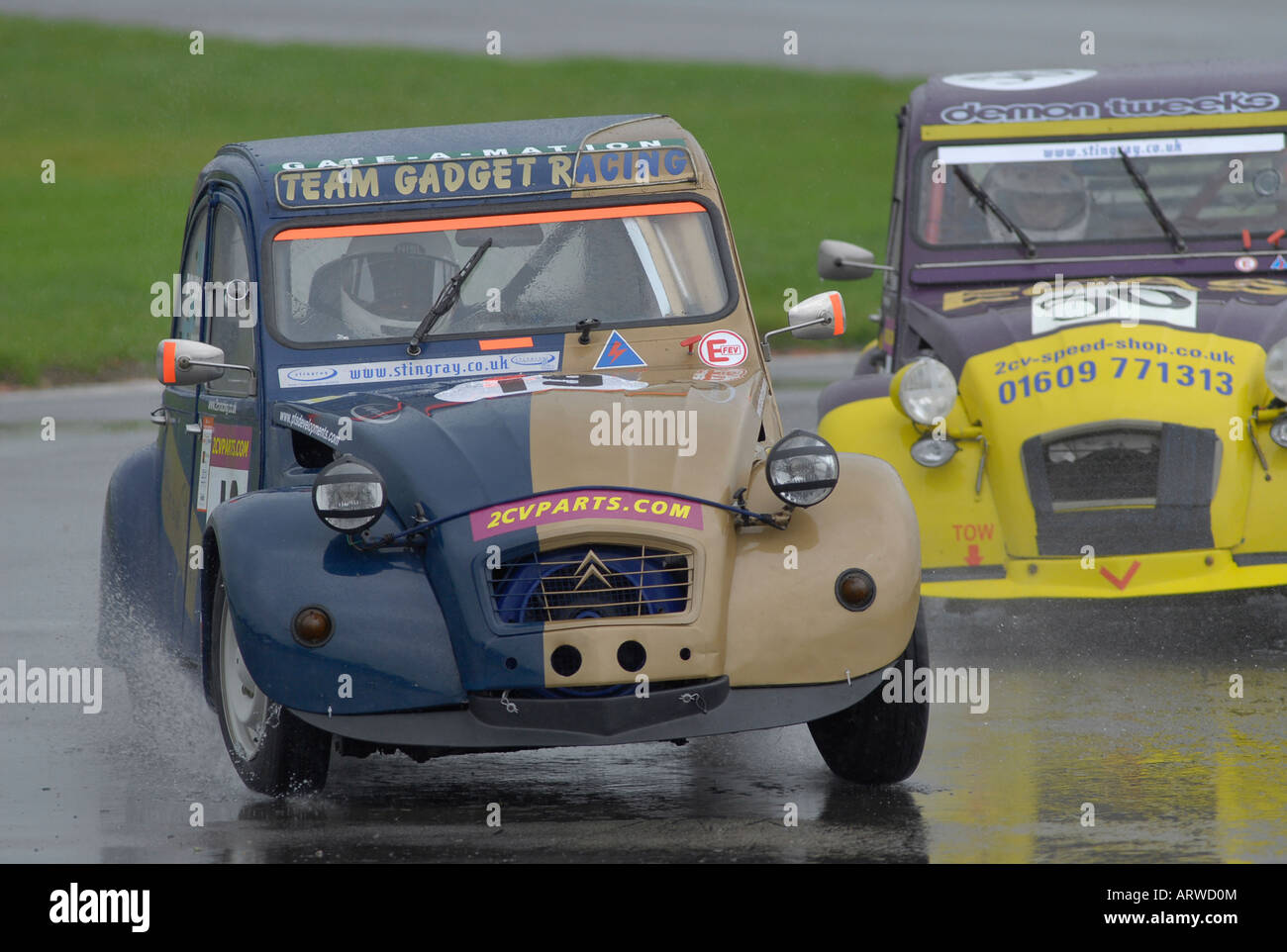 24 Hour 2CV Racing at Snetterton Norfolk Stock Photo - Alamy