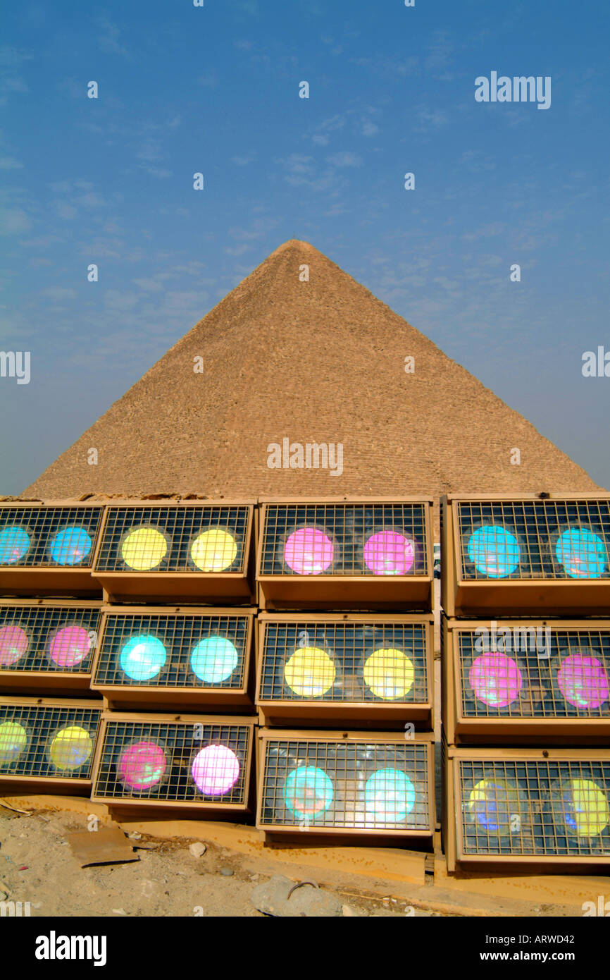 Circular pyramids hi-res stock photography and images - Alamy