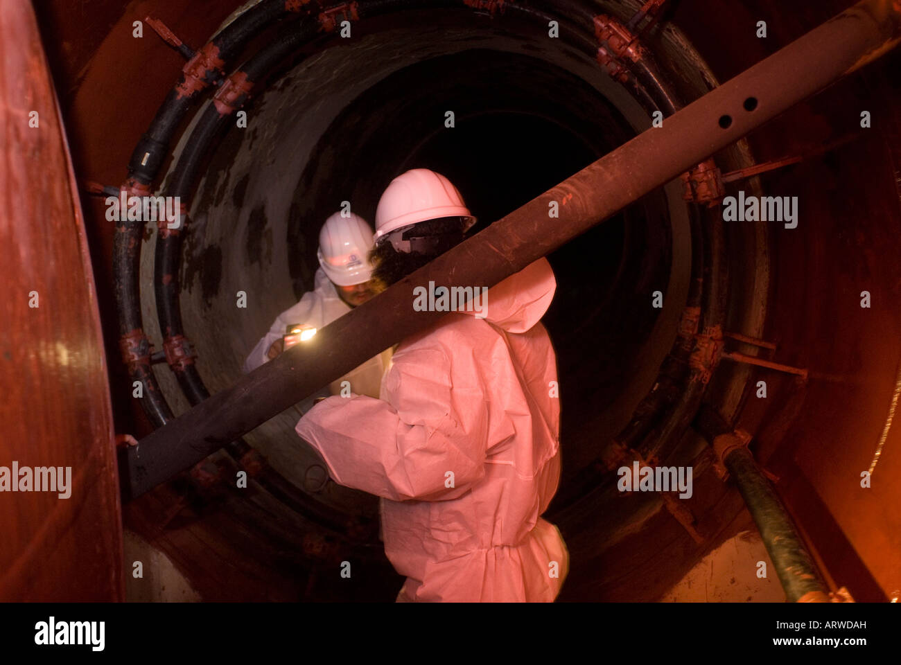 Mekorot workers hi-res stock photography and images - Alamy