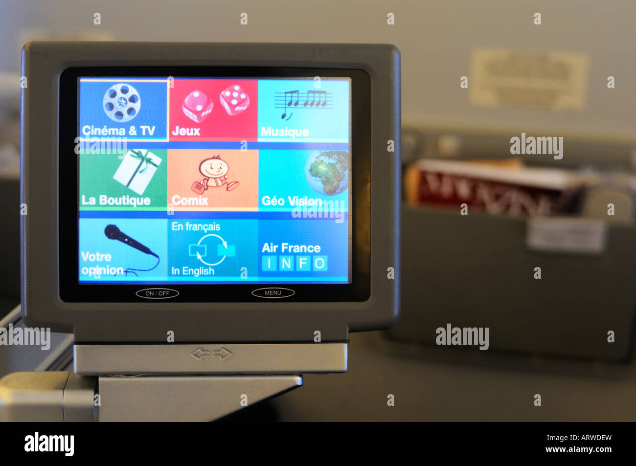 Inflight movies hi-res stock photography and images - Alamy