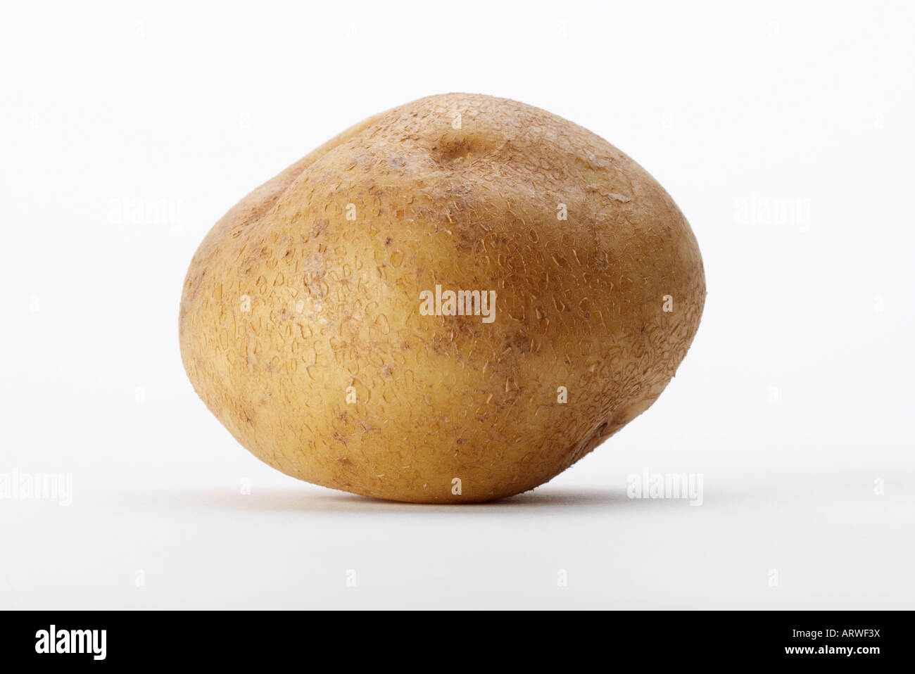 Single potato hi-res stock photography and images - Alamy