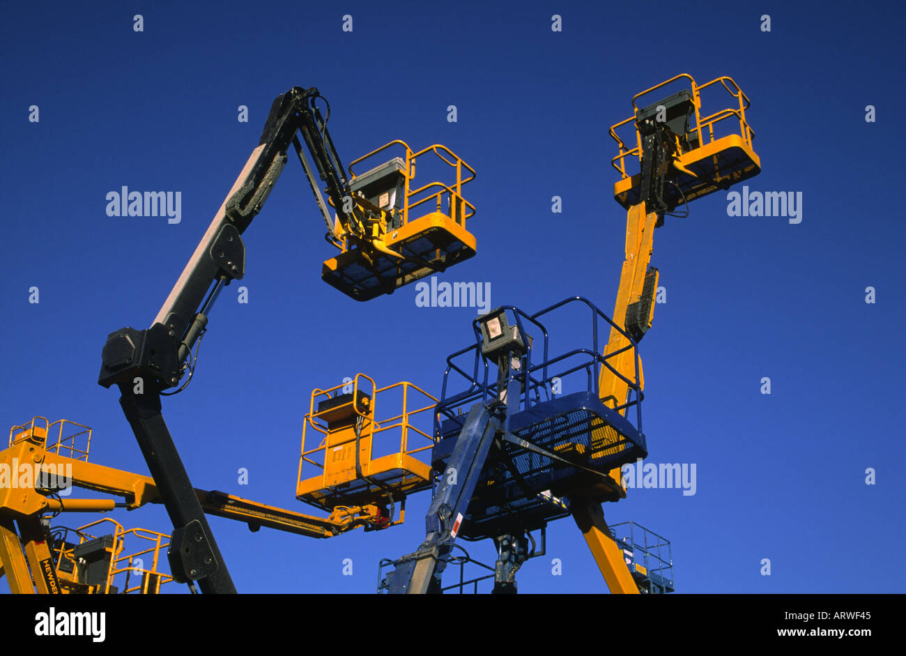 Industrial personnel lift Stock Photo - Alamy
