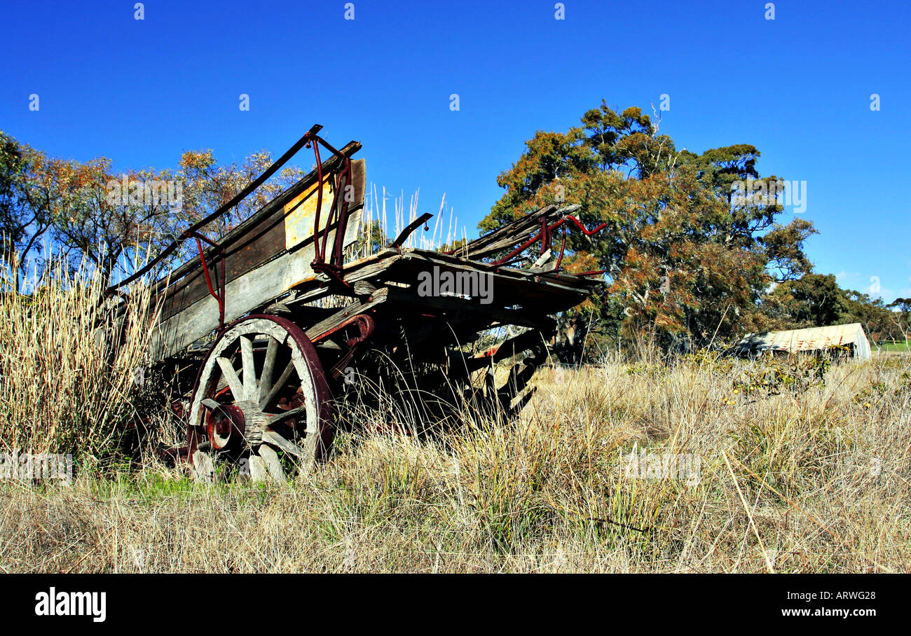 Historic horse drawn cart Stock Photo - Alamy