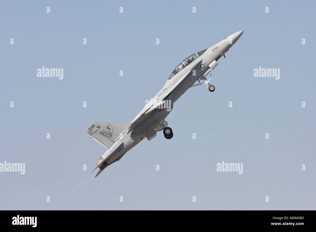 FA 18 F Super Hornet climbing after take off Stock Photo - Alamy