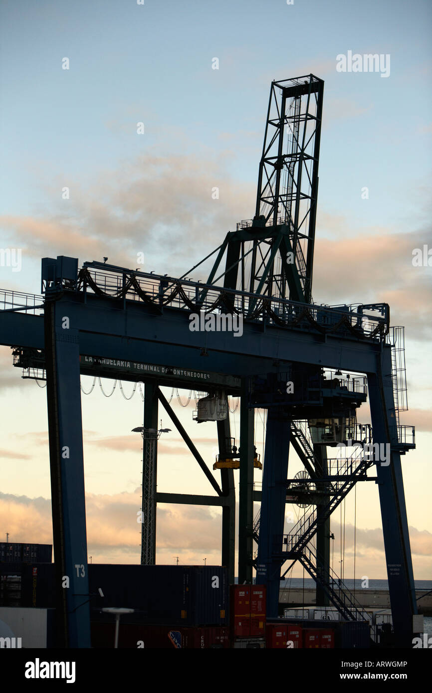 crane for loading unloading freight containers at the harbour la ...