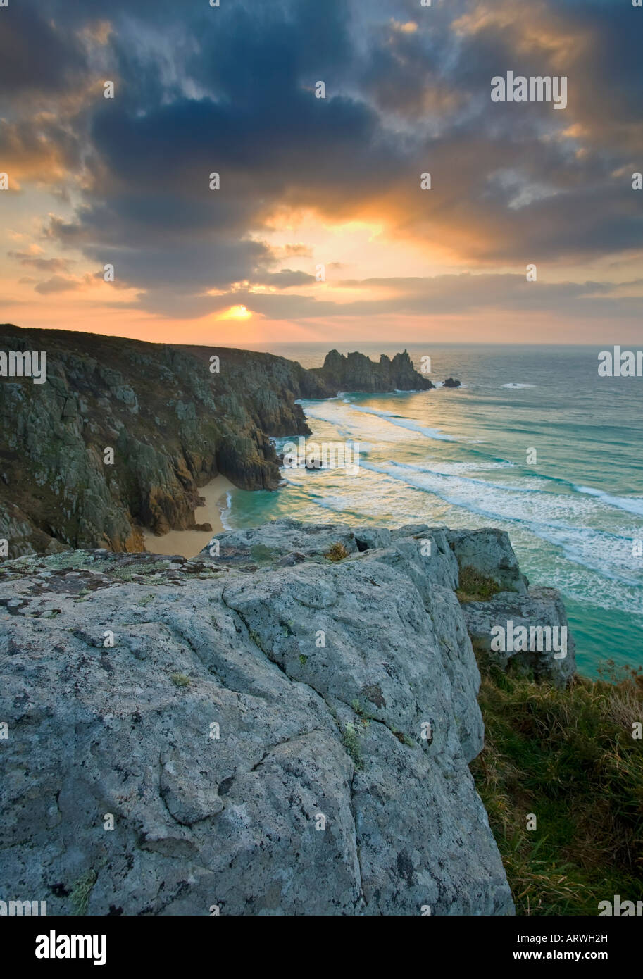 Cornish coastline with a stunning sunrise Treen Cliffs Cornwall Stock ...