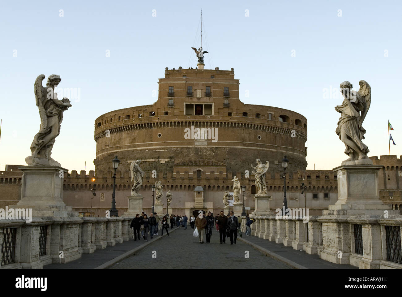 Castle and bridge of angels in italy hi-res stock photography and ...