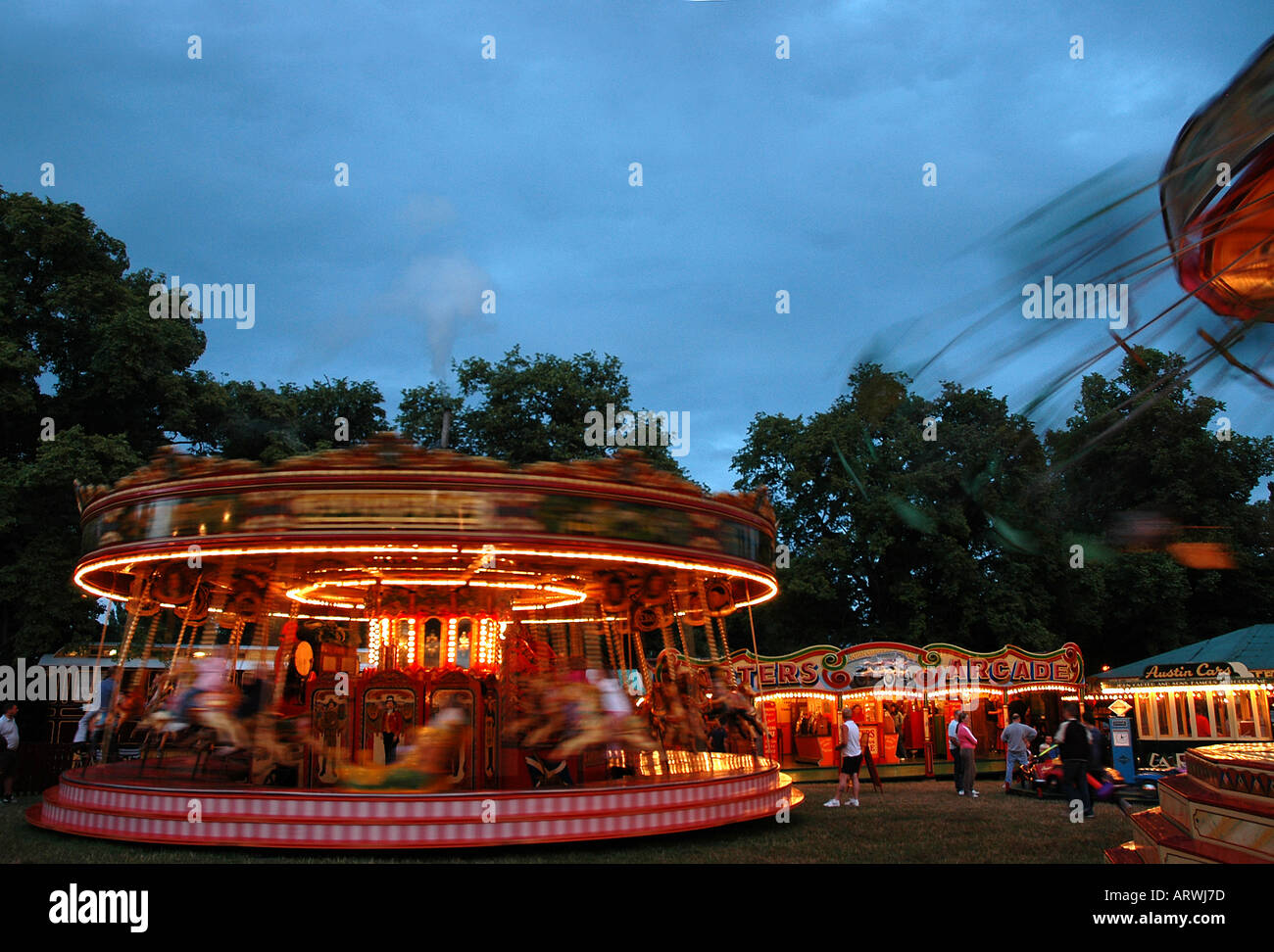 Fairground at night Stock Photo - Alamy